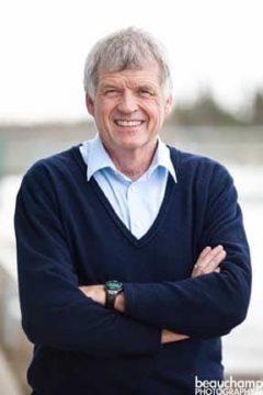 ABOUT DR. PHILIP J. Currie - Philip J. Currie Dinosaur Museum